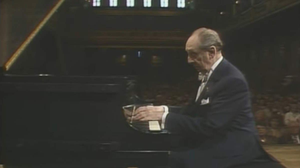 Vladimir Horowitz plays Schubert's Impromptu No. 3 - andantemoderato.com